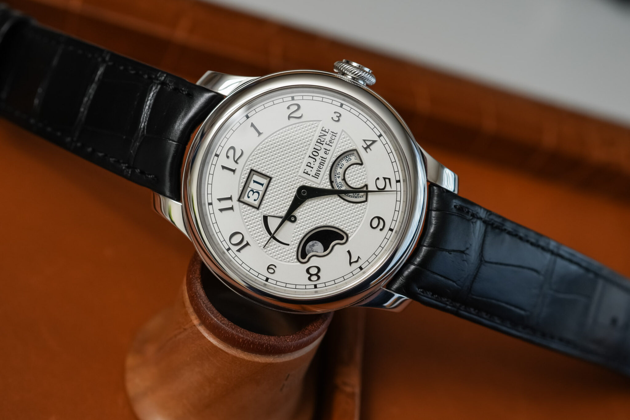 Hands-On: The New, Updated F.P. Journe Octa Divine Collection