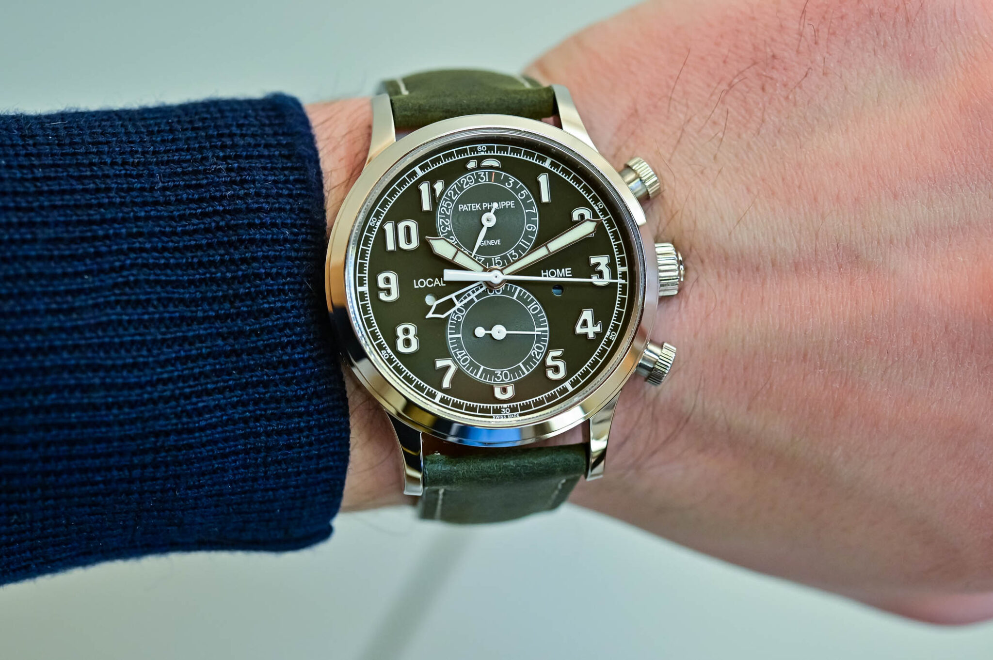 Hands-On: Patek Philippe Calatrava Pilot Travel Time Chronograph 5924G