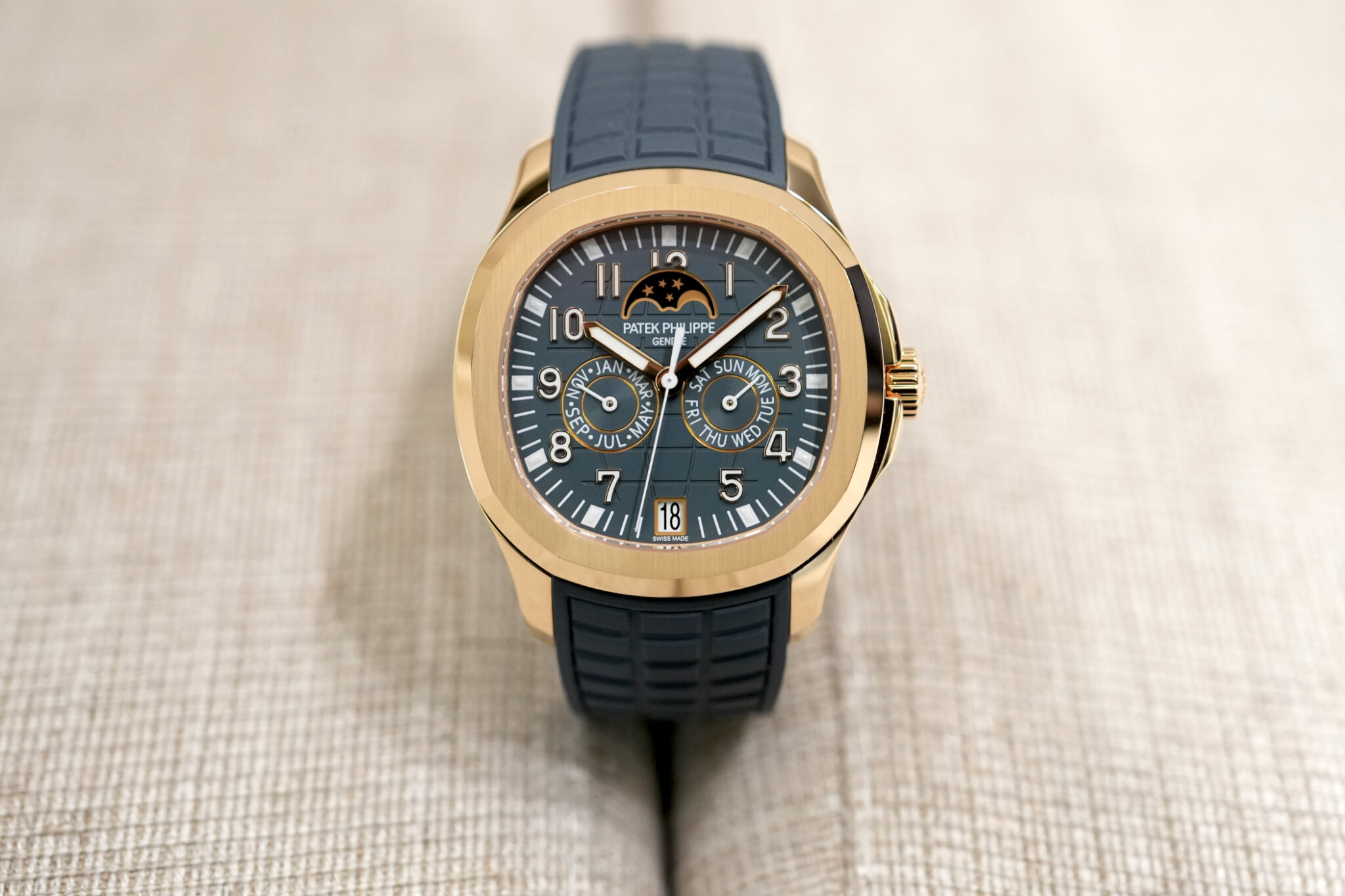 Review: Is The Patek Philippe Aquanaut Luce Annual Calendar 5261R Really A Women's Watch?
