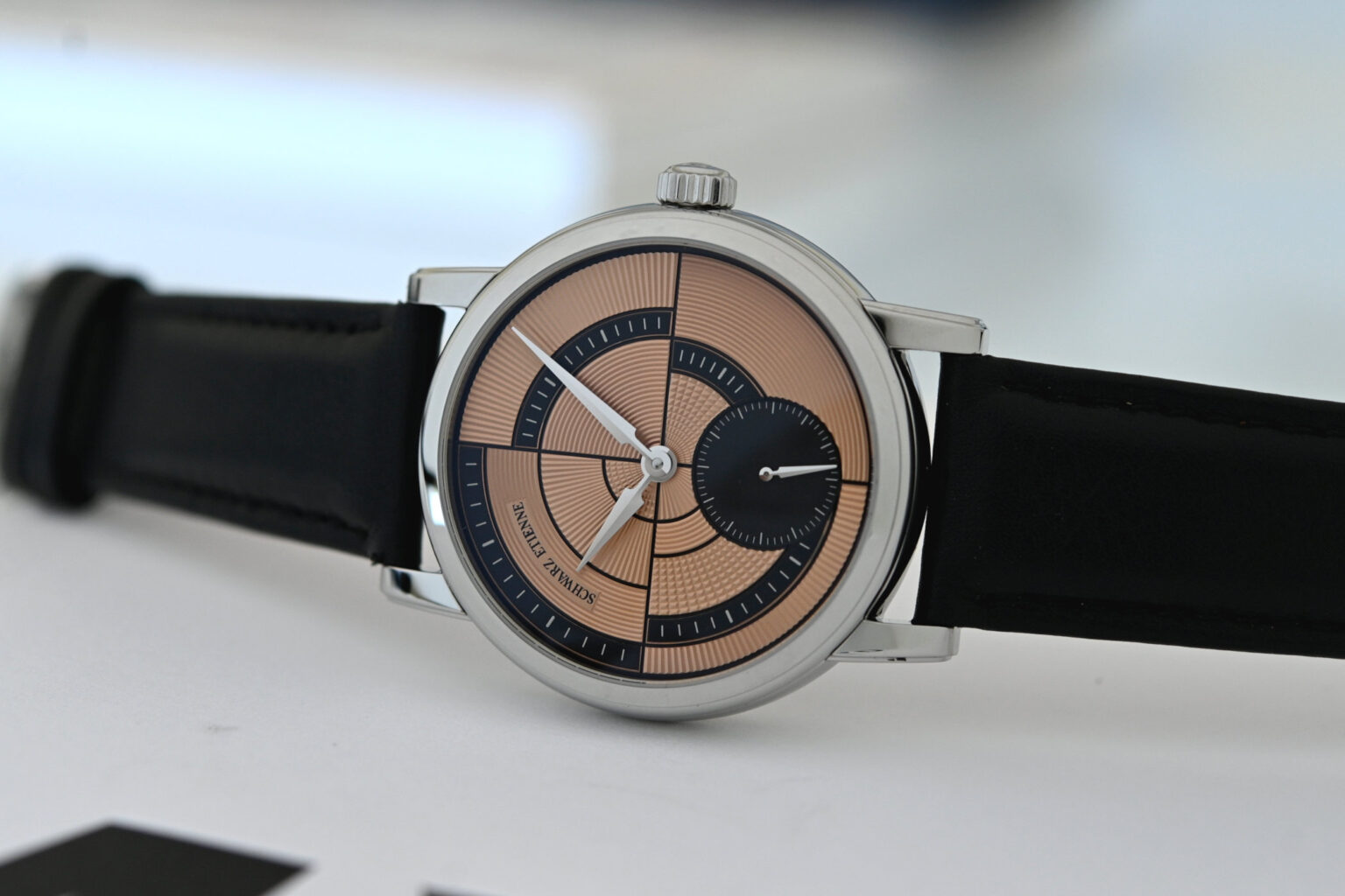 Hands-on: The Mesmerising Schwarz Etienne Geometry