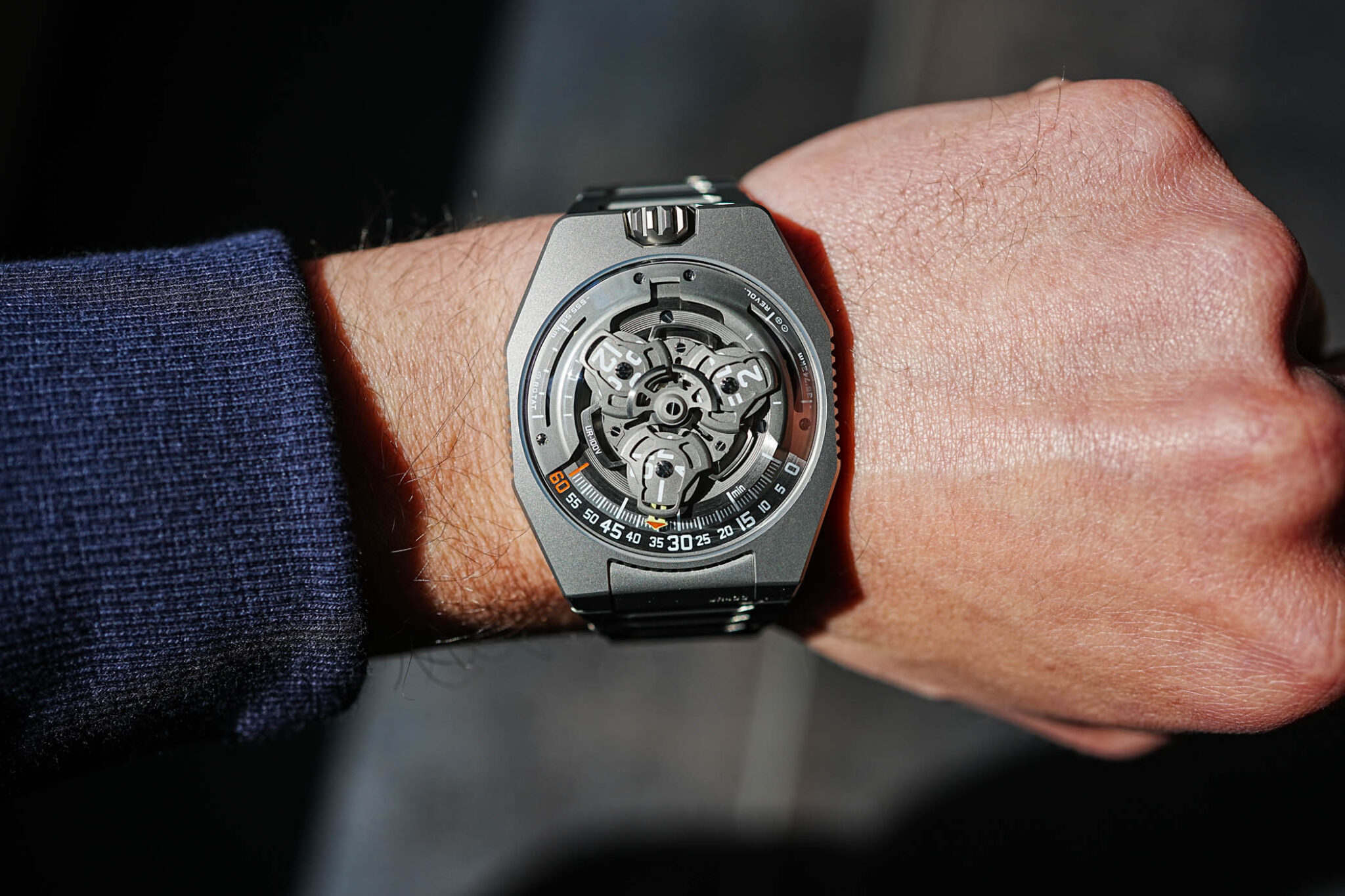 Hands-On: The Full-Titanium Urwerk UR-100V Magic T