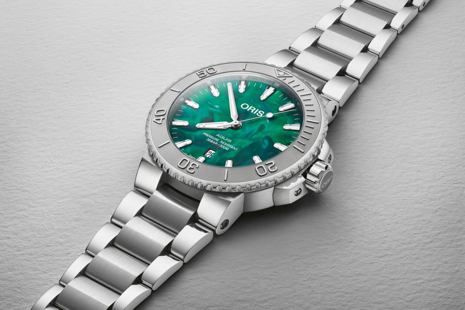 Introducing The Oris x Bracenet A Special Edition Of The Aquis Date