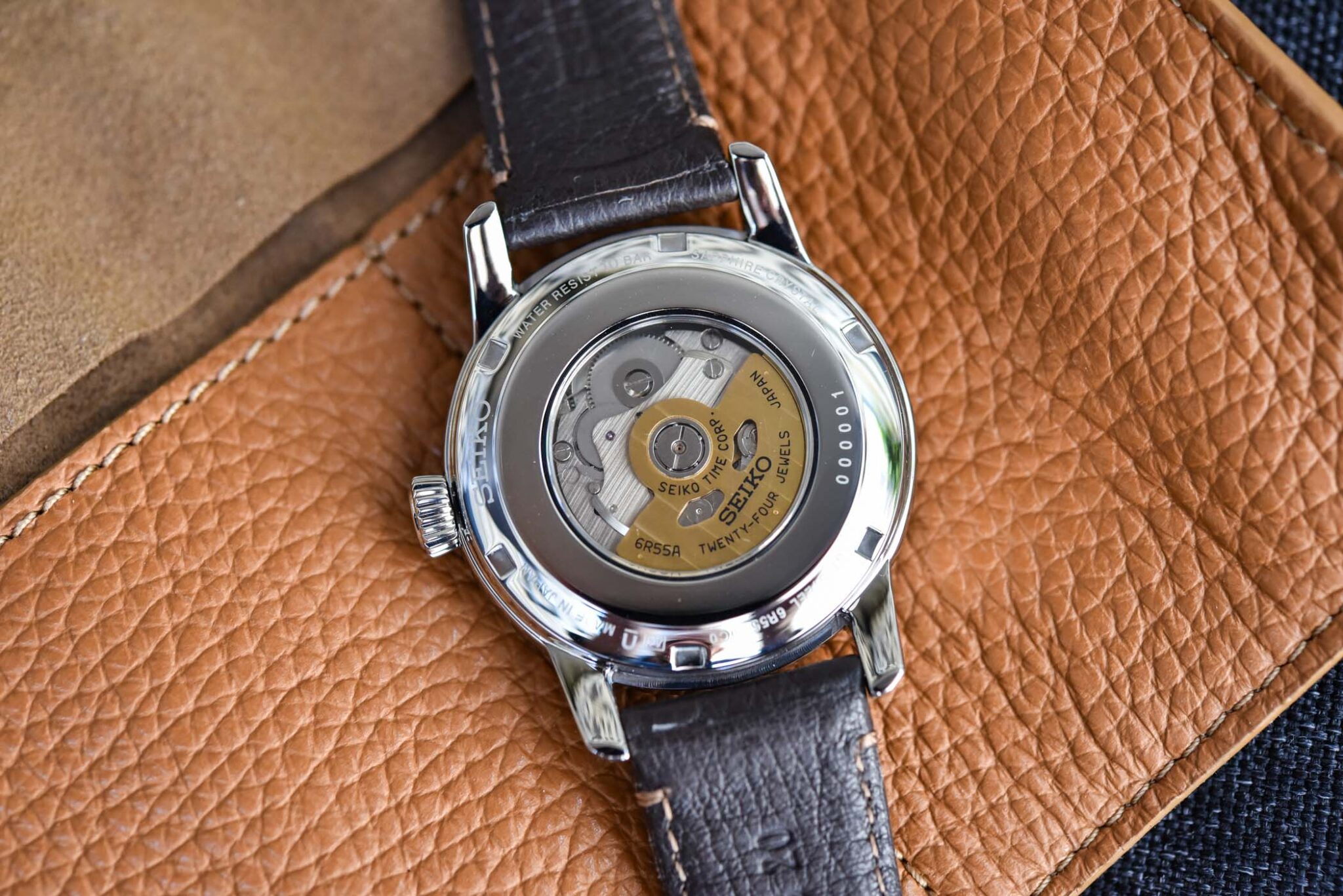 First Look: Seiko Presage With Enamel or Urushi Dials SPB403, SPB405 ...