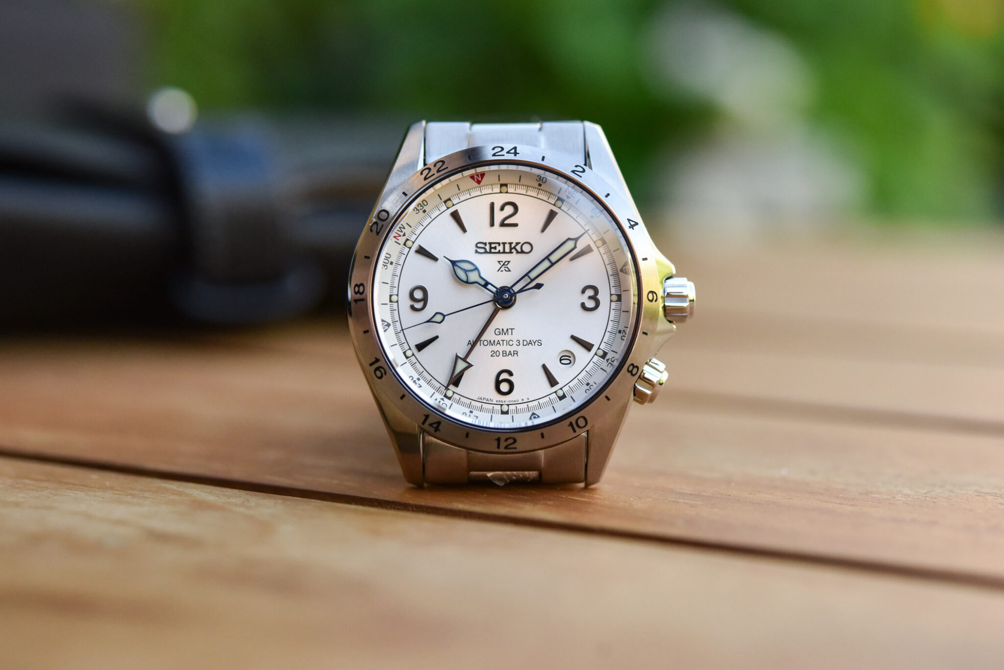 First look: The Seiko Prospex Alpinist GMT Limited Edition SPB409