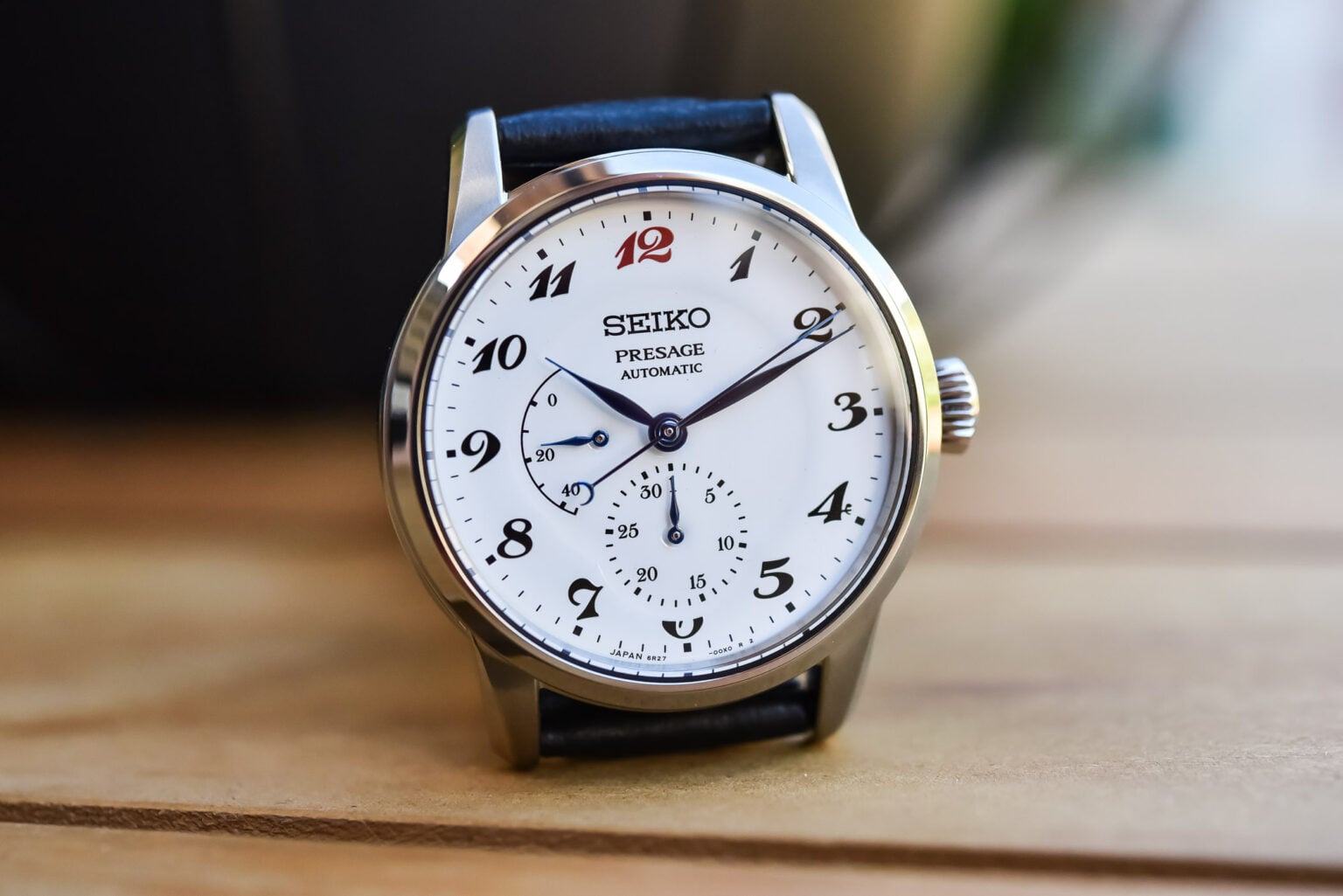 First Look: The Laurel-Inspired Seiko Presage Enamel SPB401