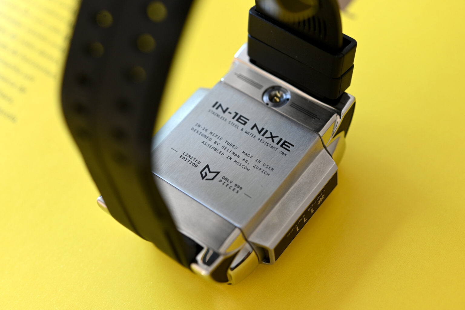 The Quirky Yet Wildly Fascinating Gelfman IN-16 Nixie Watch