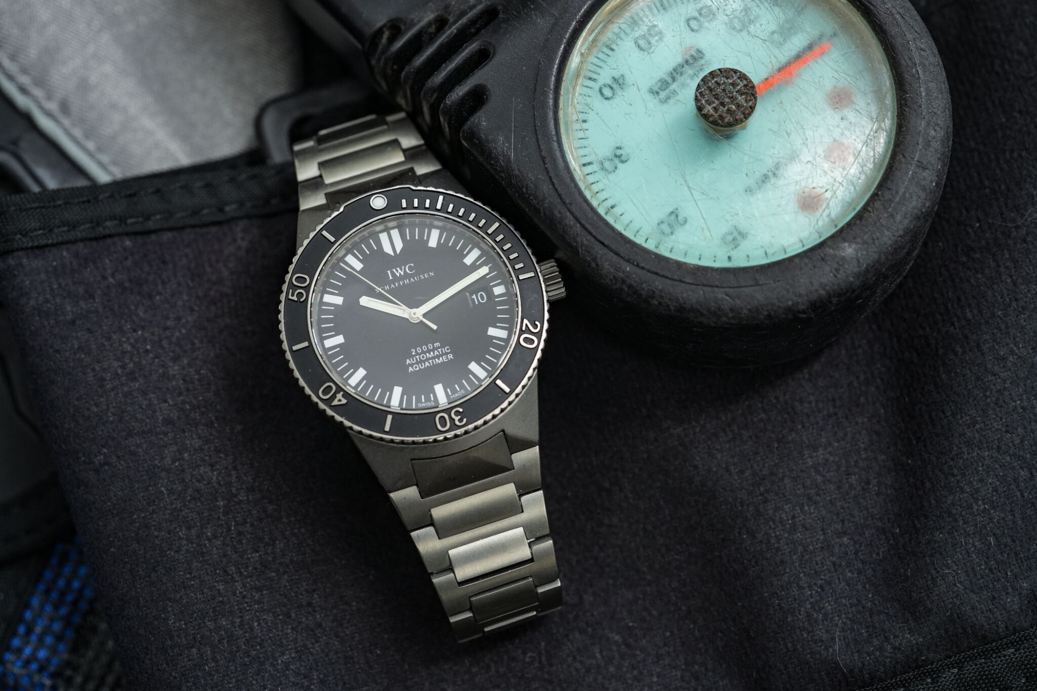 The Collector's Corner: The GST Aquatimer 2000, IWC's 1990s Great Dive ...