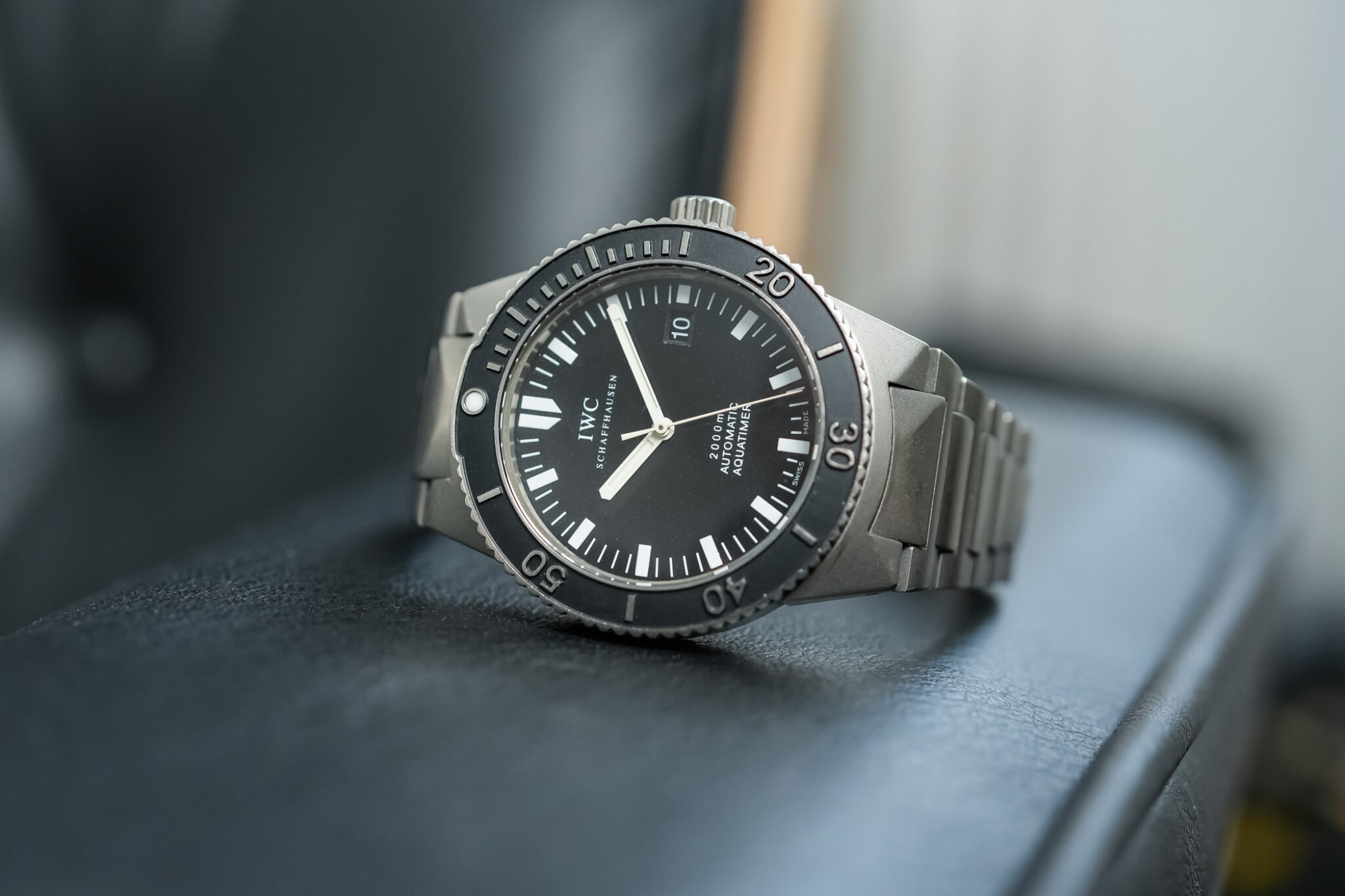 The Collector's Corner: The GST Aquatimer 2000, IWC's 1990s Great Dive ...