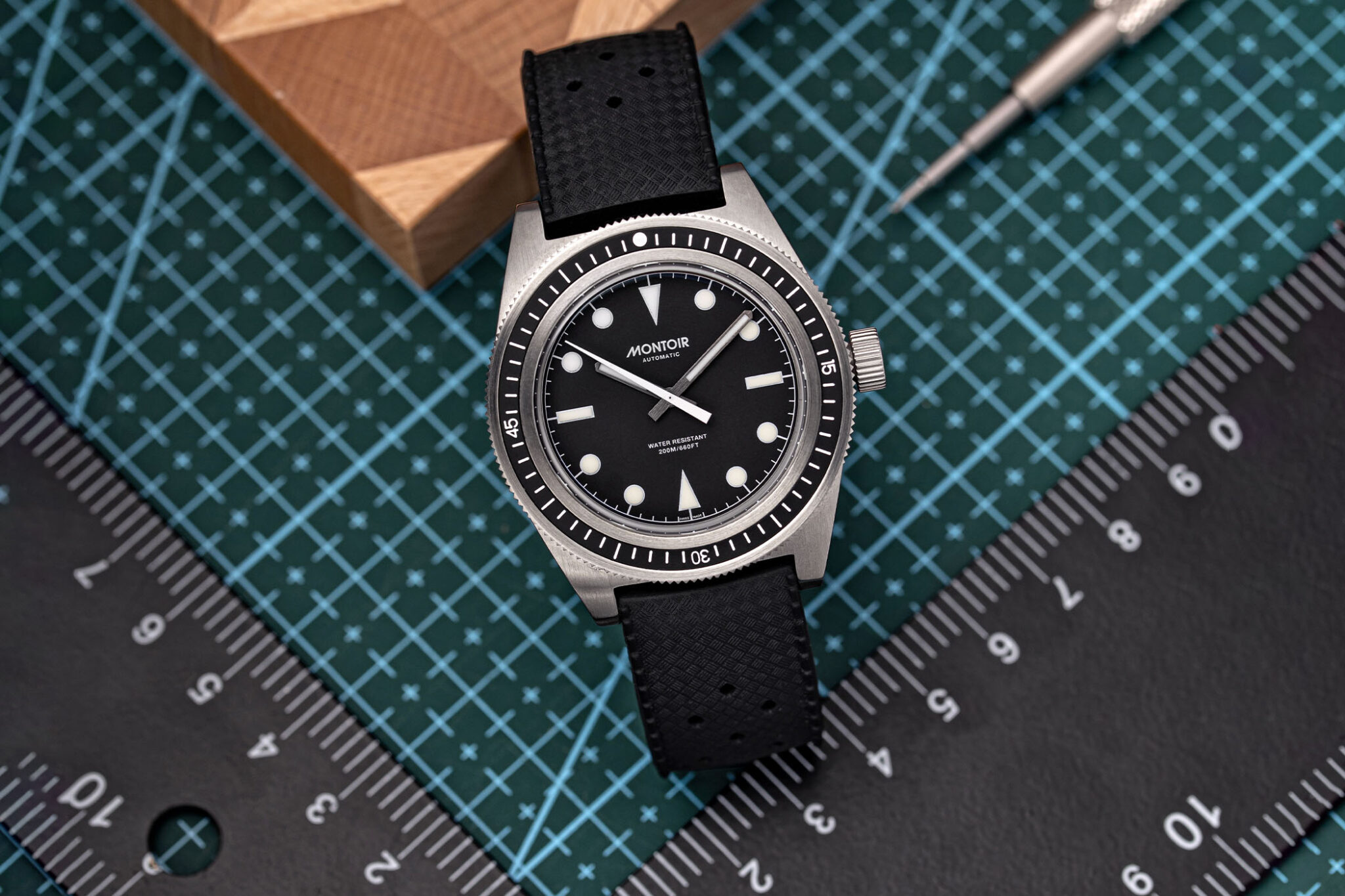Value Proposition: Introducing the Montoir Dive Watch