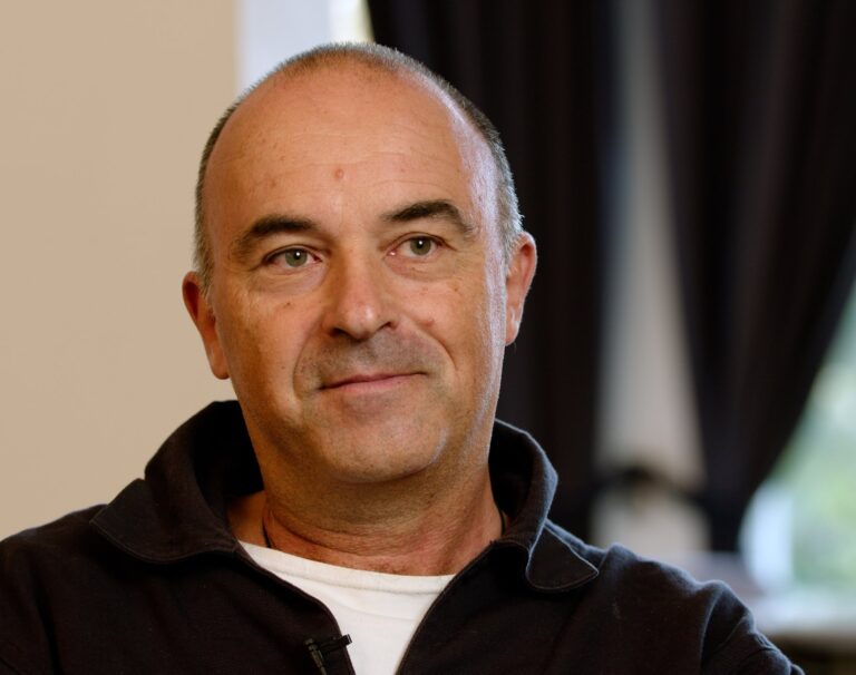 In-Depth: The New Girard-Perregaux Neo Constant Escapement (Incl. Video)