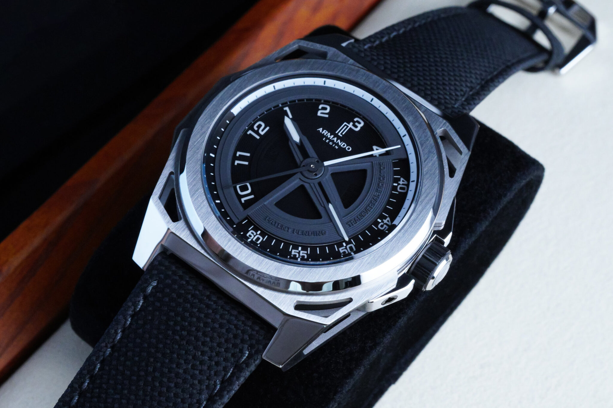 The Unconventional Armando Legin Inveniō