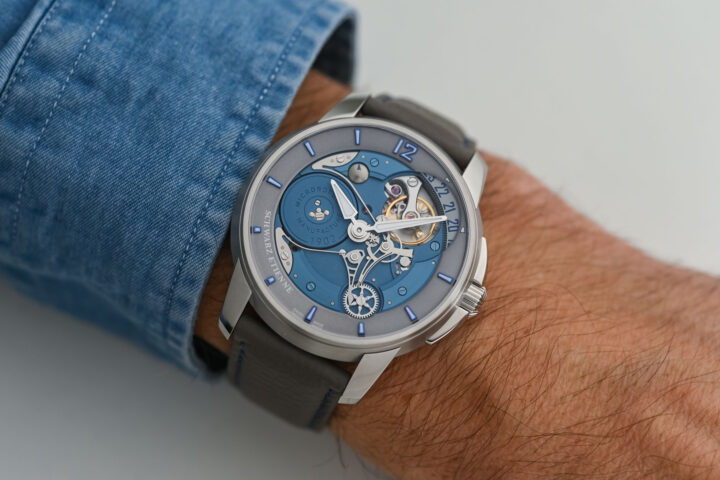 First Look: The Blue Schwarz Etienne Roswell 08