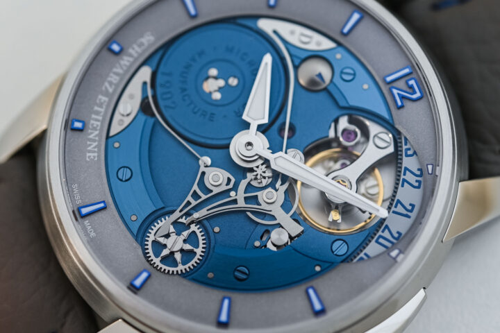 First Look: The Blue Schwarz Etienne Roswell 08