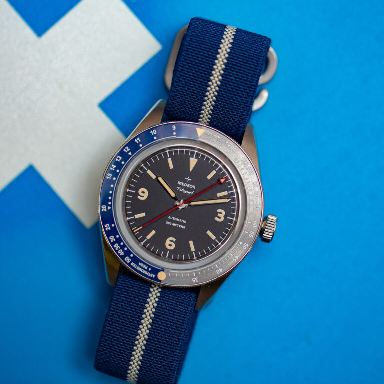 Introducing The Medeor Pulsograph, an Accessible and Cool Doctor’s Watch