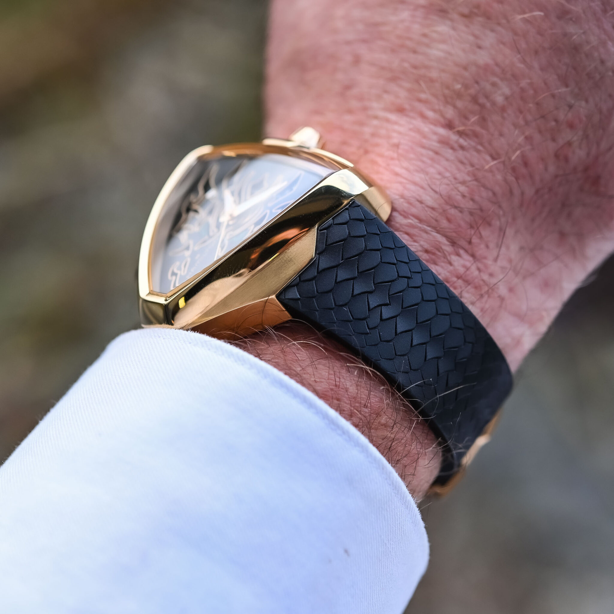 First Look: The Bold Hamilton Ventura Elvis80 Skeleton Dragon