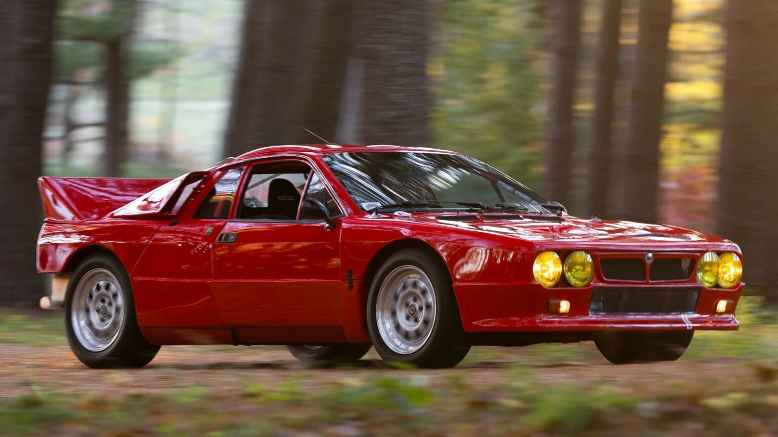 Maturo Competition Cars Builds New Born Lancia 037 Rally Icons