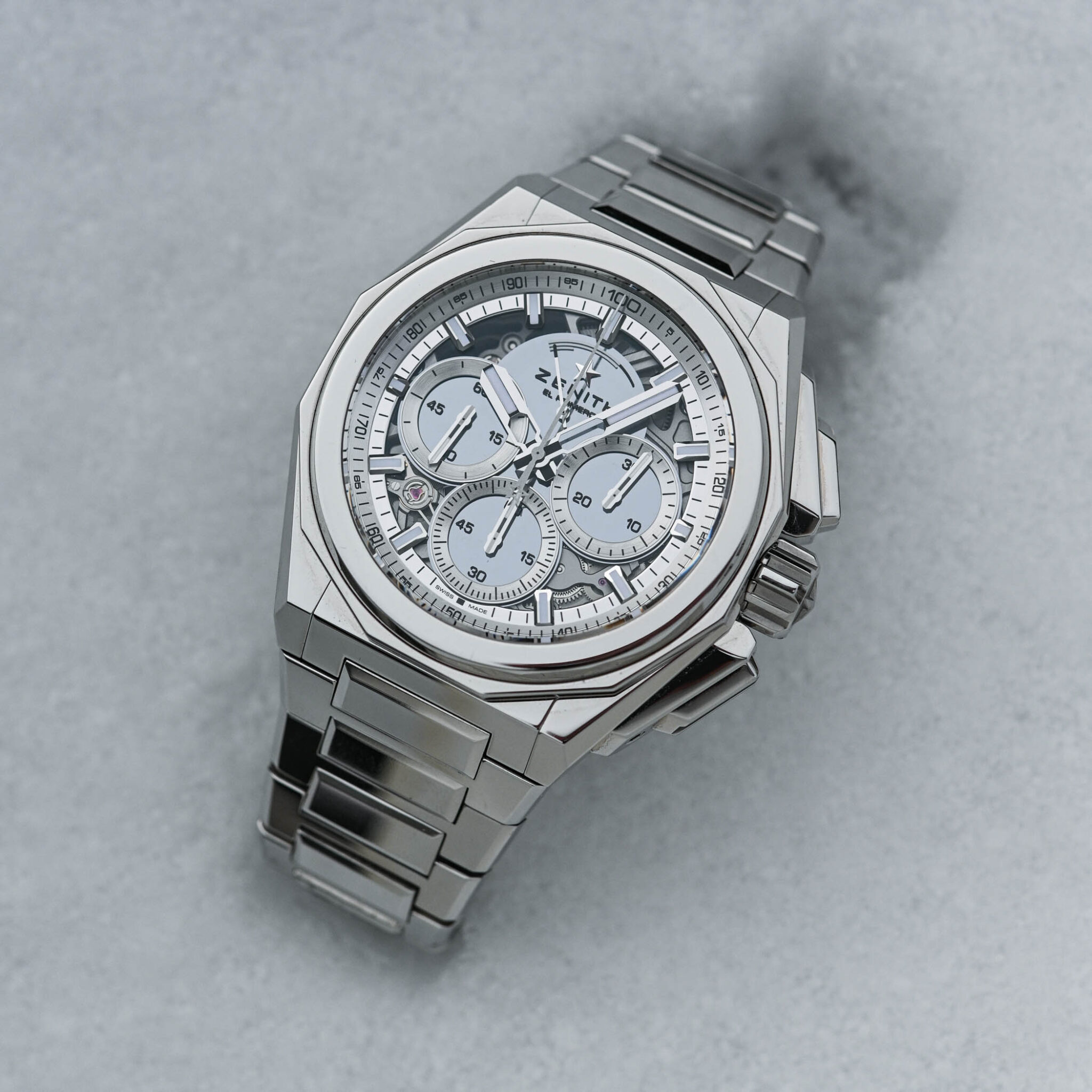 Tthe Profoundly Dazzling Zenith Defy Extreme Mirror