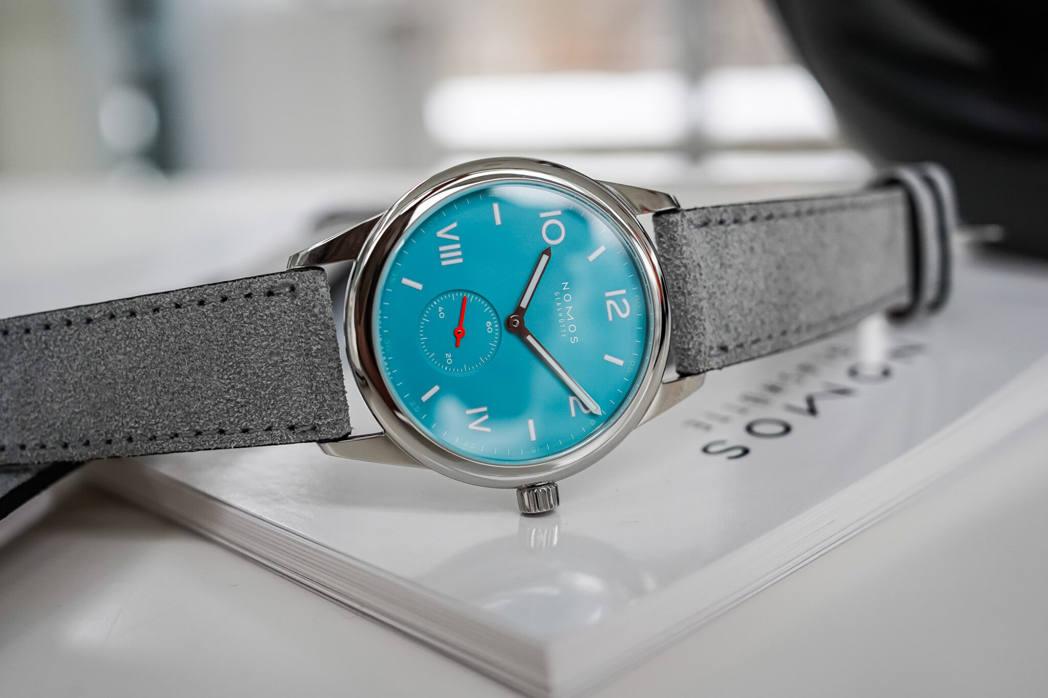 First Look: The new Nomos Club Campus Nonstop Red and Endless Blue