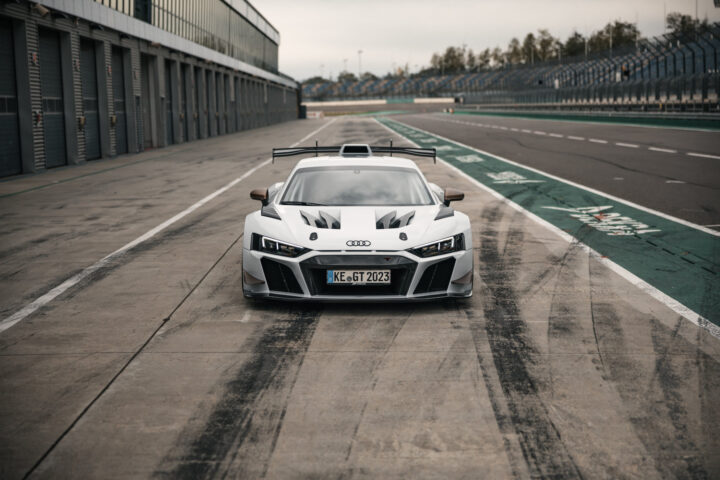 The Bonkers Abt XGT Is A Hardcore Racing R8 With A License Plate