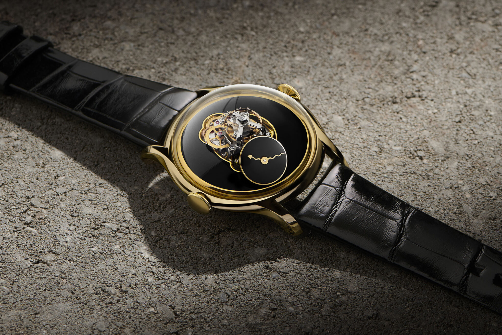 Introducing: The New Onyx Edition of the MB&F LM Flying T