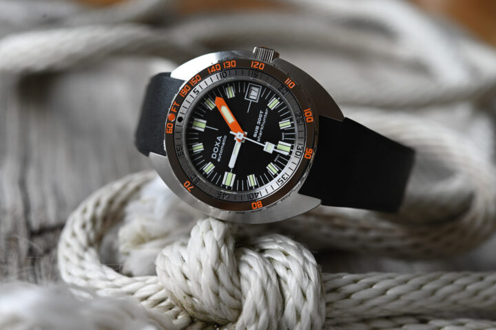 First Look: The New 39mm Doxa SUB 200T Collection (incl. Video)
