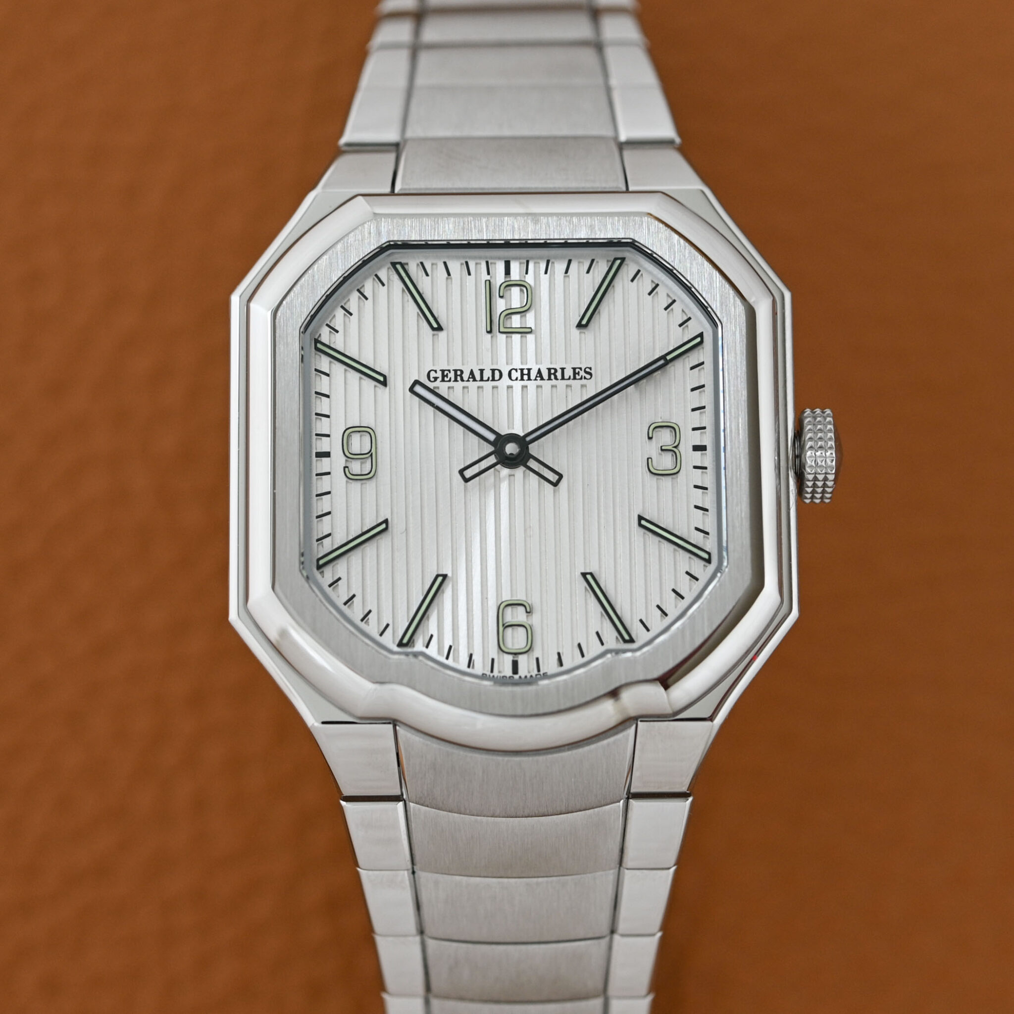 First Look: The Gerald Charles Masterlink Luxury Sports Watch