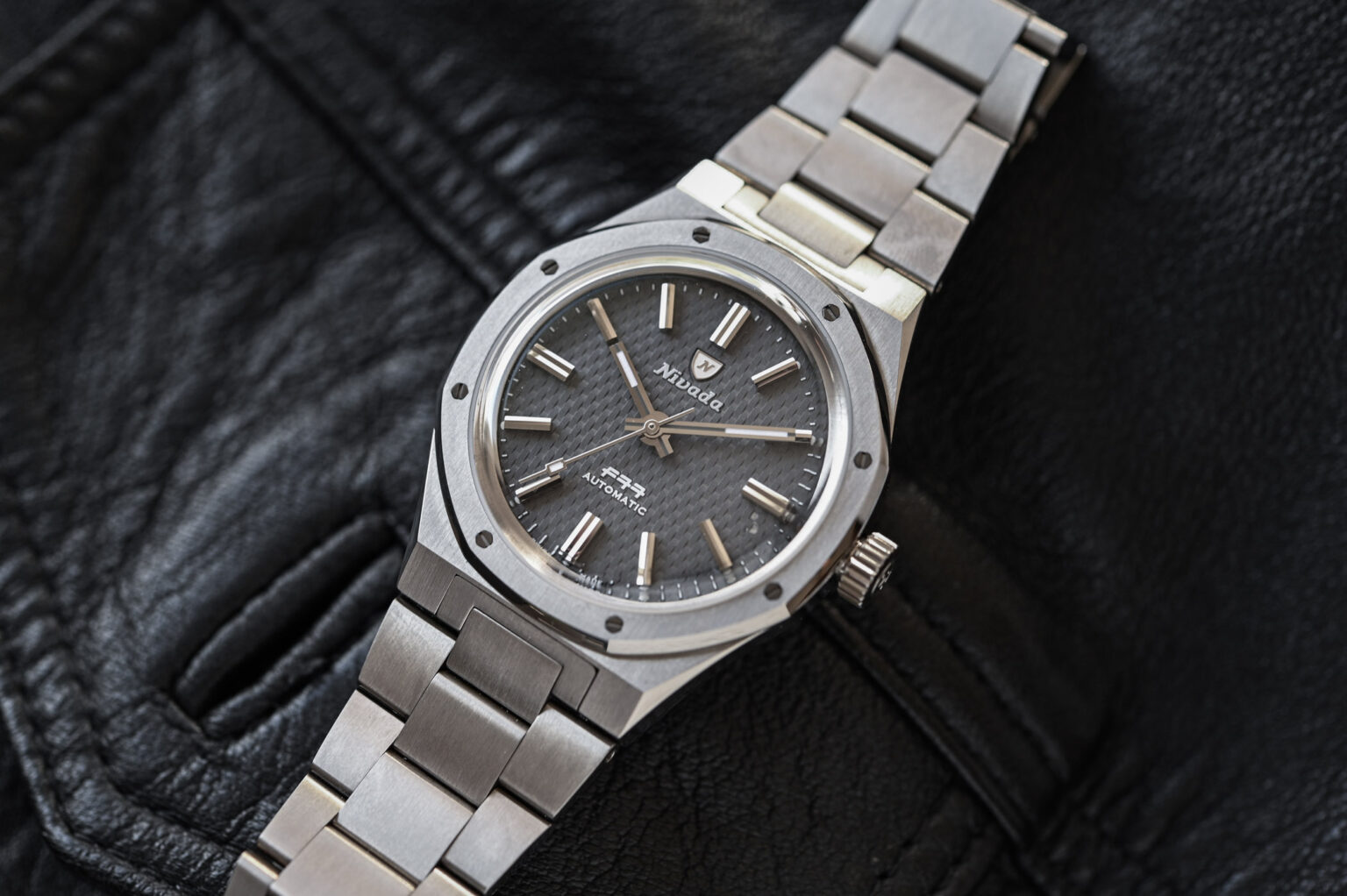 First Look: New Versions of the Nivada F77 Automatic in Titanium or ...