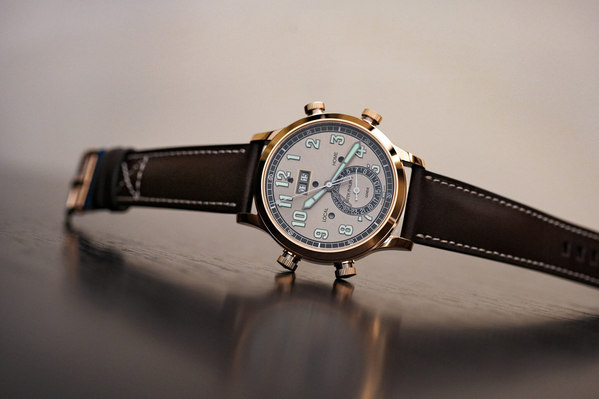 Hands-On: The Appealing Patek Philippe Alarm Travel Time 5520RG