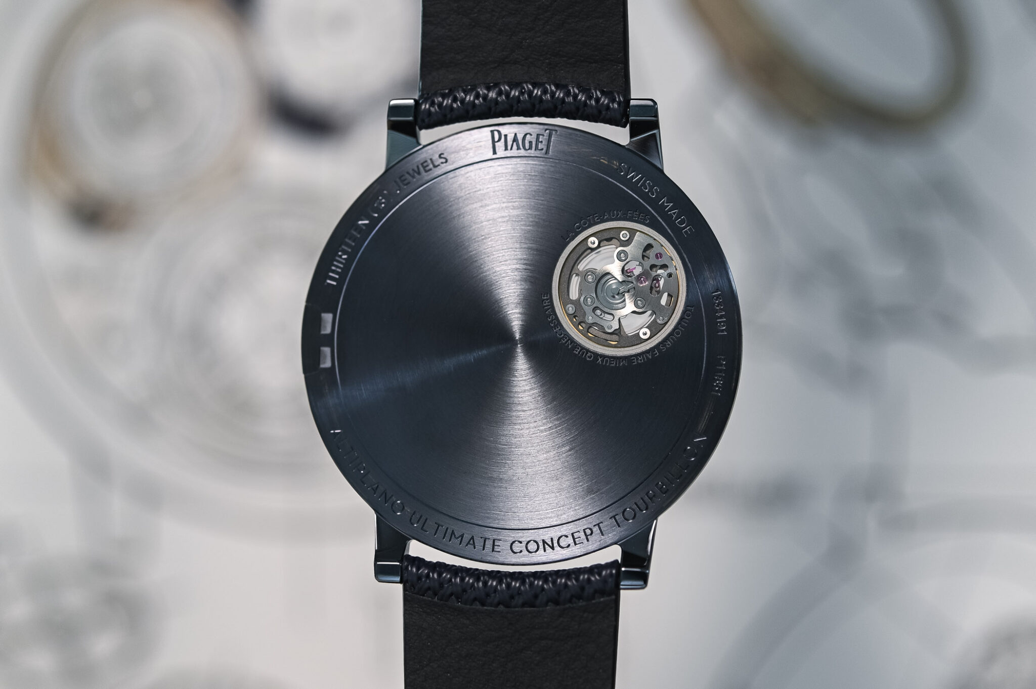 First Look: The 2mm Piaget Altiplano Ultimate Concept Tourbillon is the ...