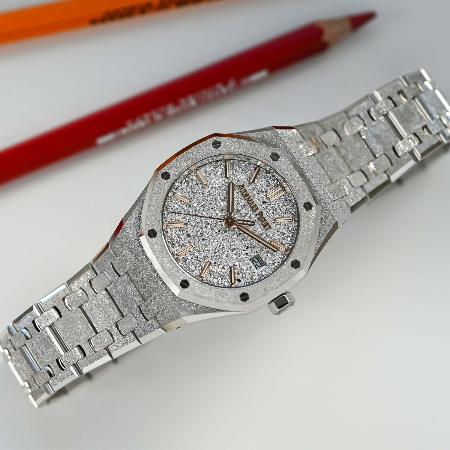 The Audemars Piguet Royal Oak Frosted Gold Selfwinding 34mm