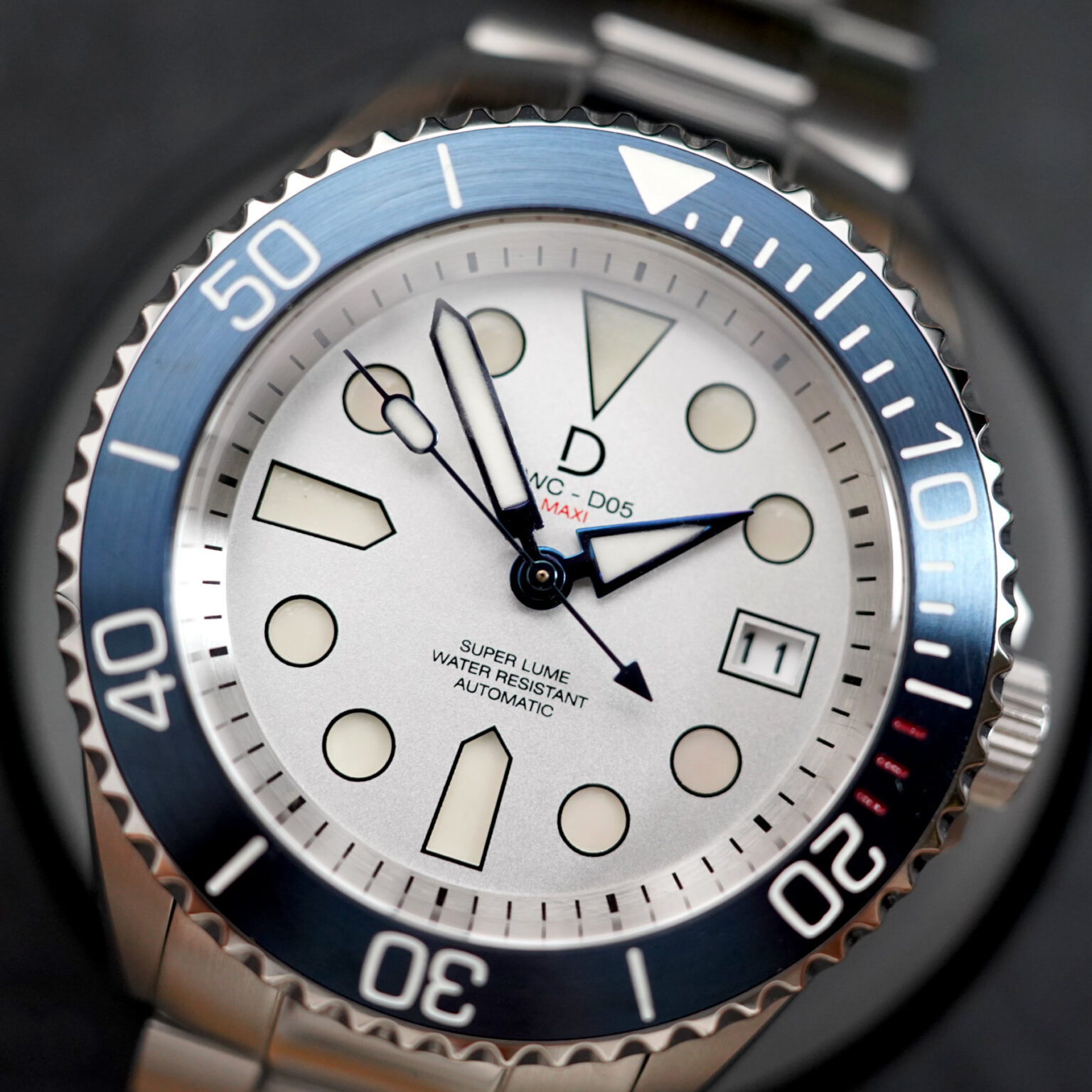 Hands-on: The DIY Watch Club Bluing And Luming Kits