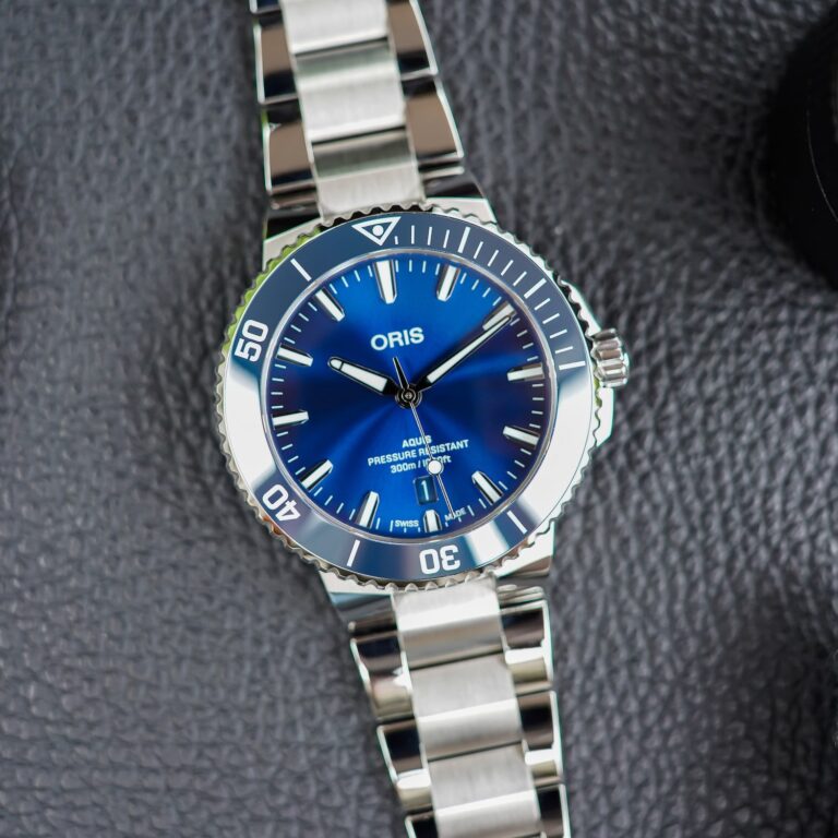 Video Review: The New Oris Aquis Date Compared to the Old Model