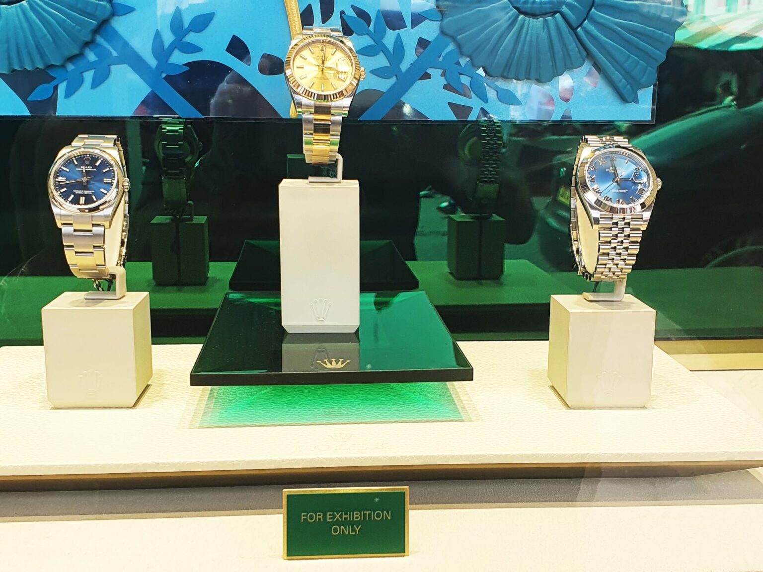 Editorial: An Analysis of a Struggling Watch Industry, New and ...