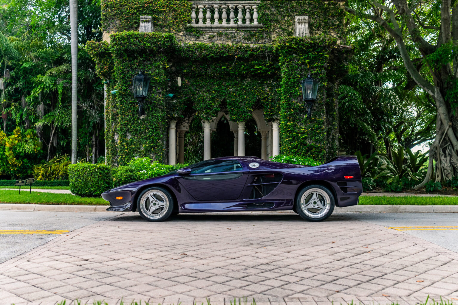 The Petrolhead Corner: The Remarkable Story Of Vector Motors