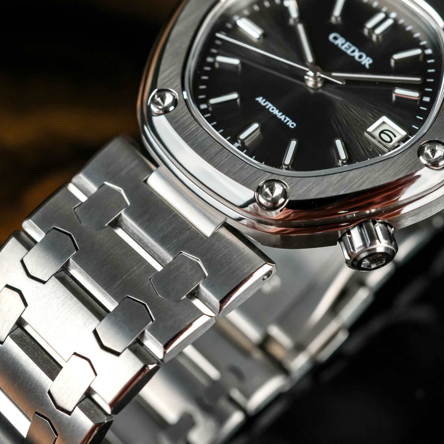 Hands-On: The Gerald Genta Designed Credor Locomotive