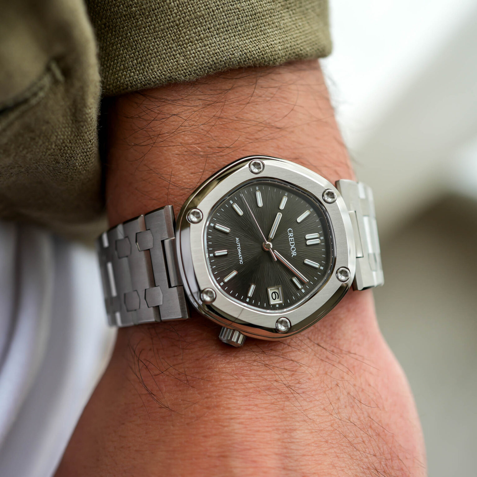 Hands-On: The Gerald Genta Designed Credor Locomotive