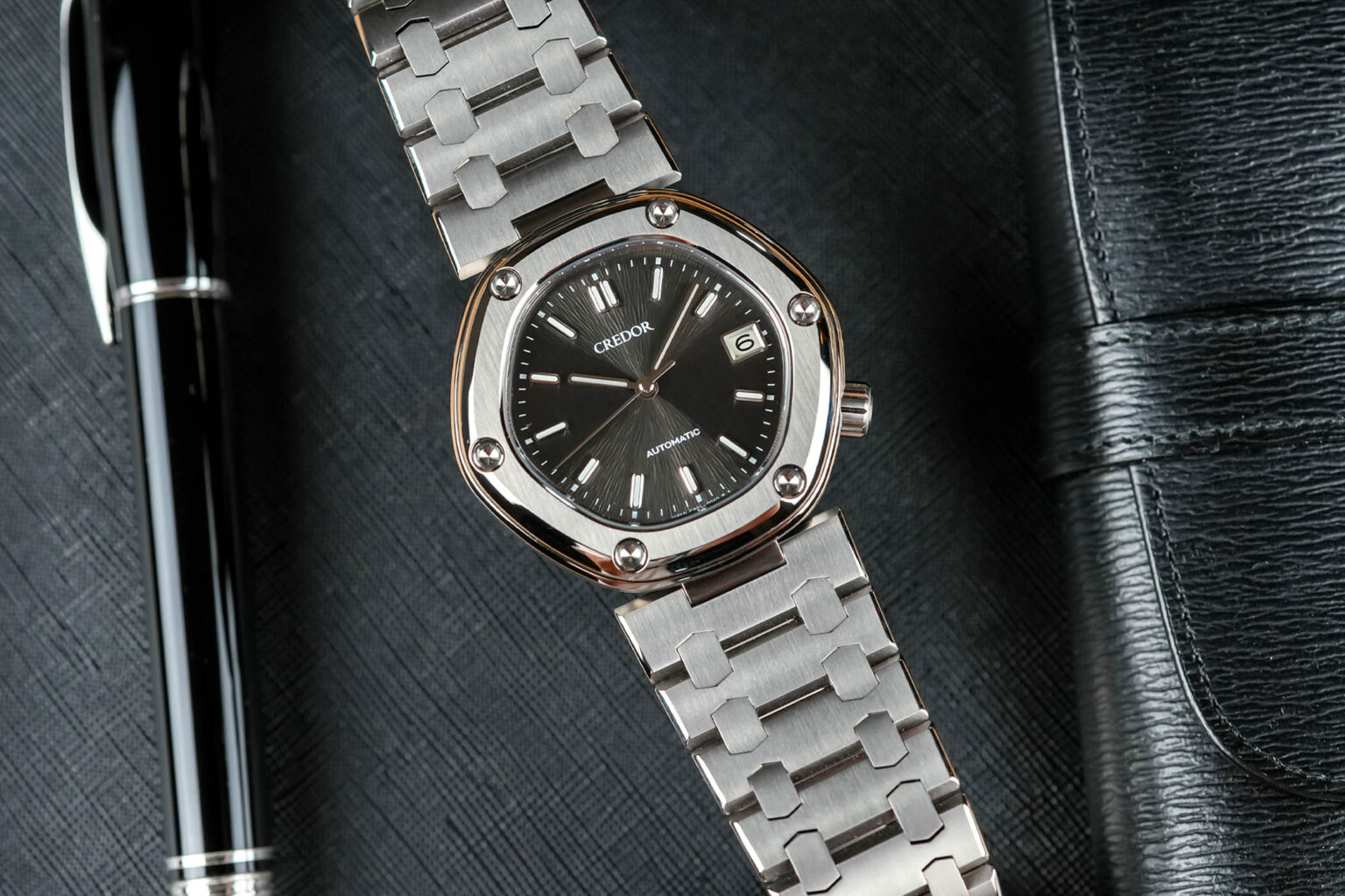 Hands-On: The Gerald Genta Designed Credor Locomotive