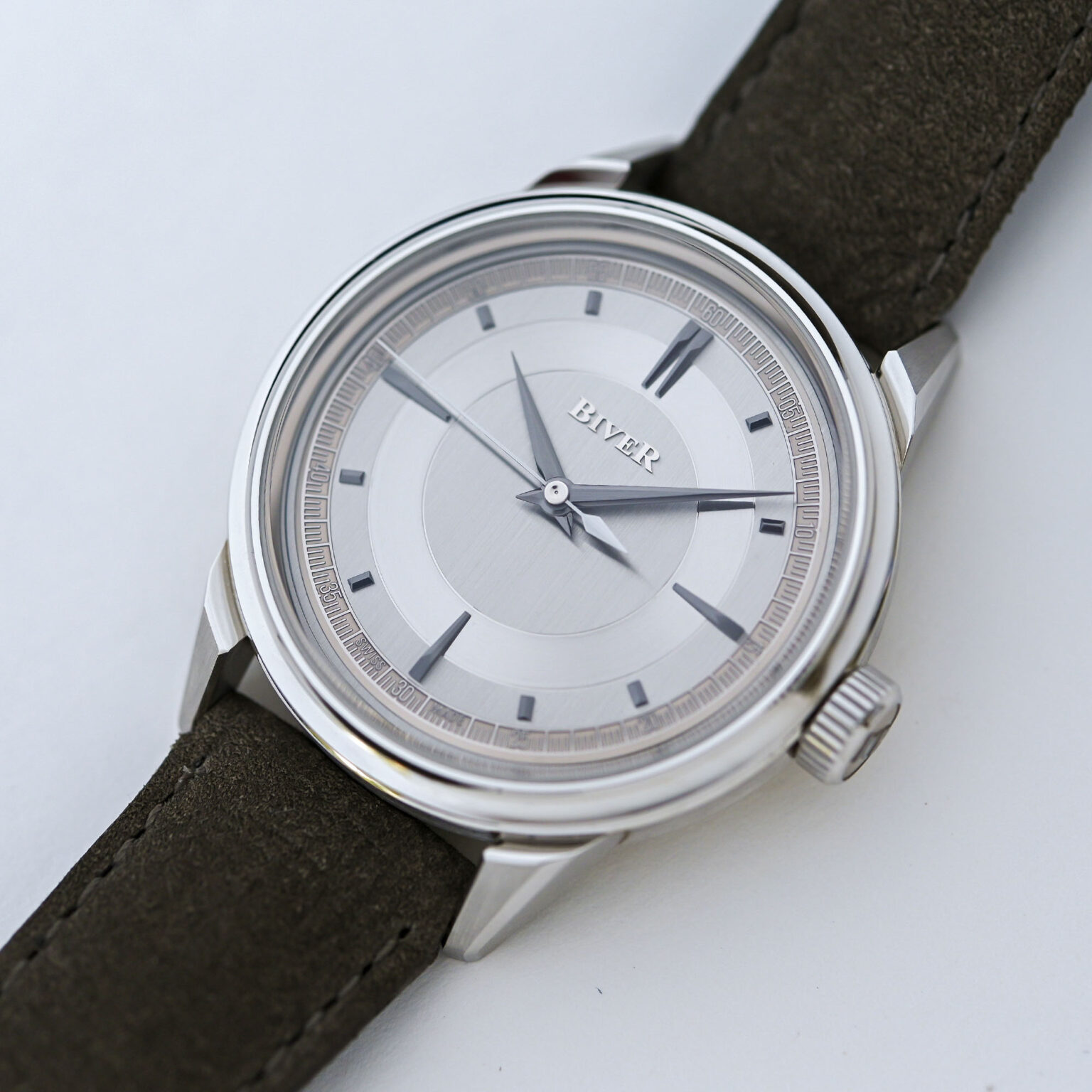 First Look: The Biver Automatique, The Brand’s Vision of a Classic 3 ...