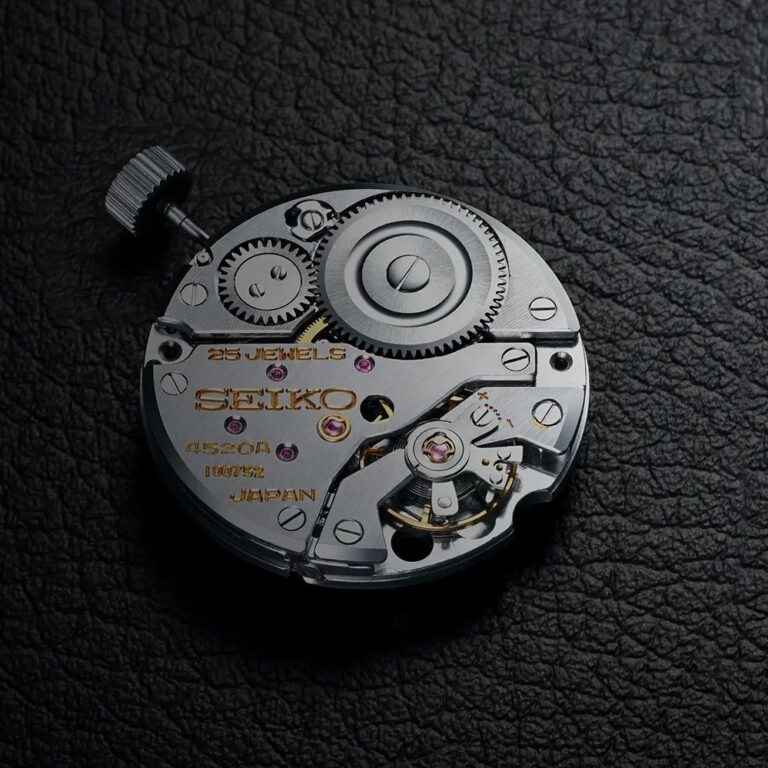 First Look: The Grand Seiko Heritage 45GS Re-Creation SLGW005 and SLGW004