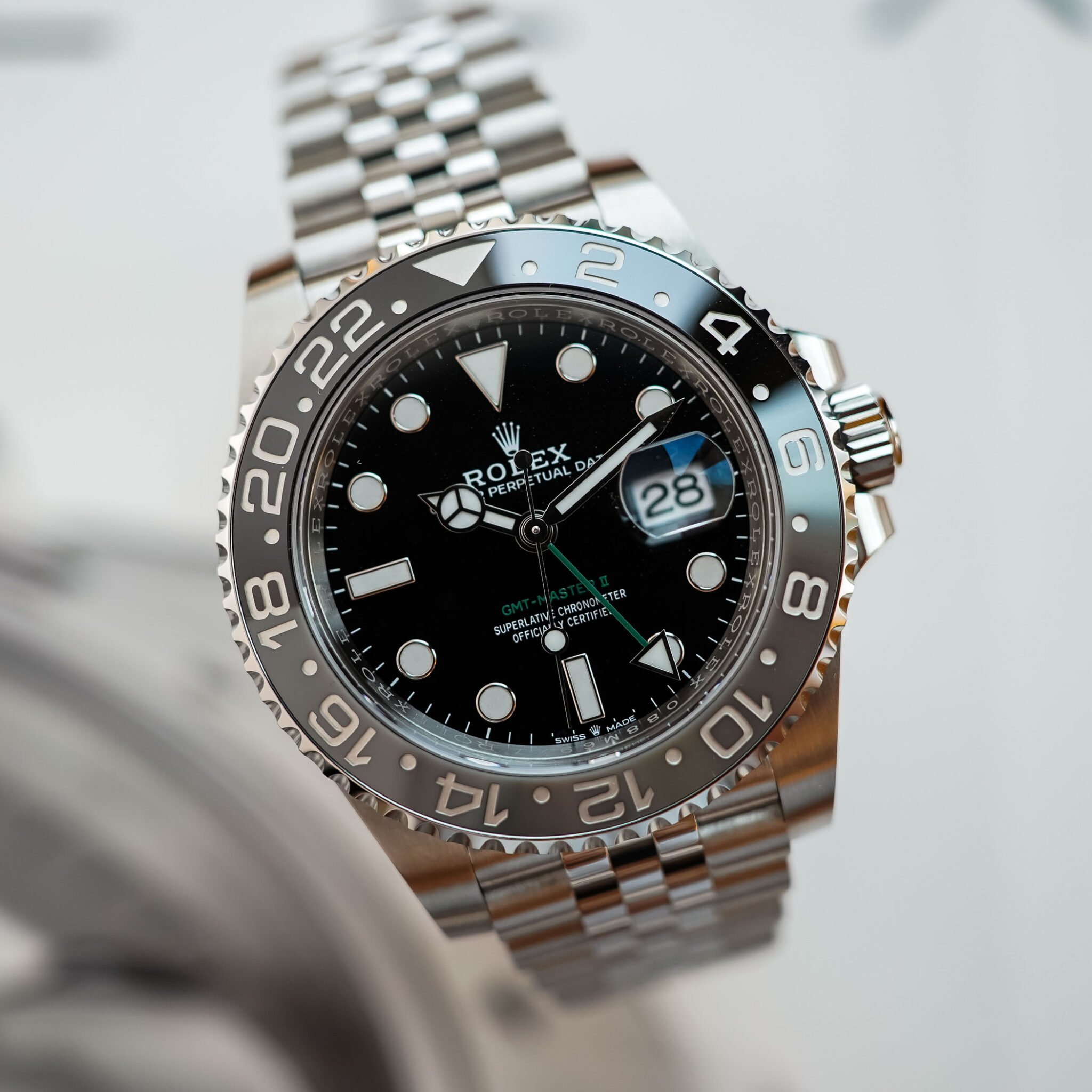 Opinion: The Rolex GMT-Master II Bruce Wayne isn't Boring, It's a Great ...