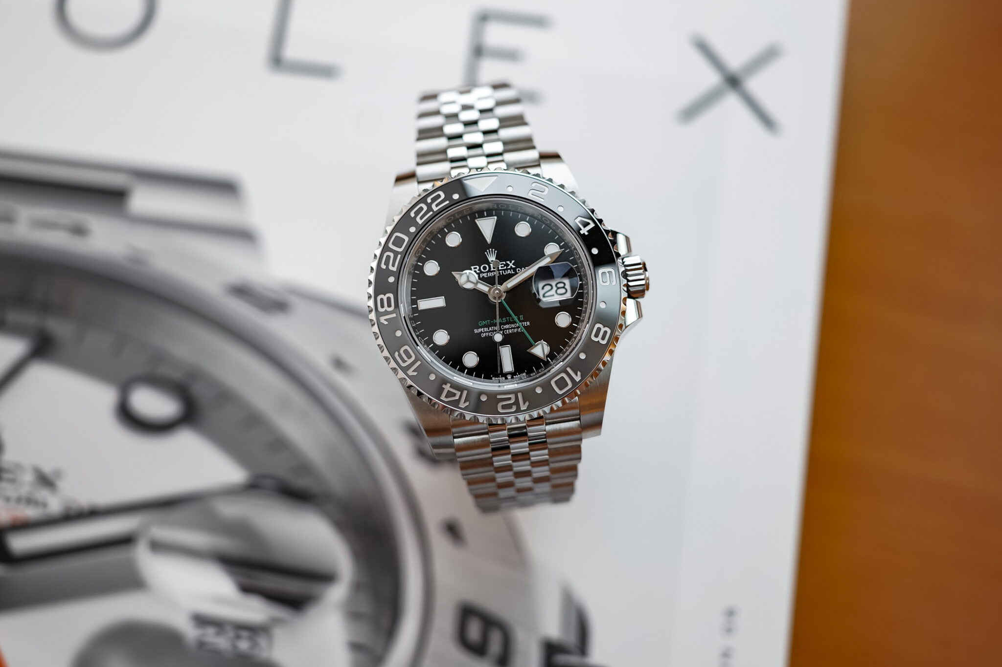Opinion: The Rolex GMT-Master II Bruce Wayne isn't Boring, It's a Great ...