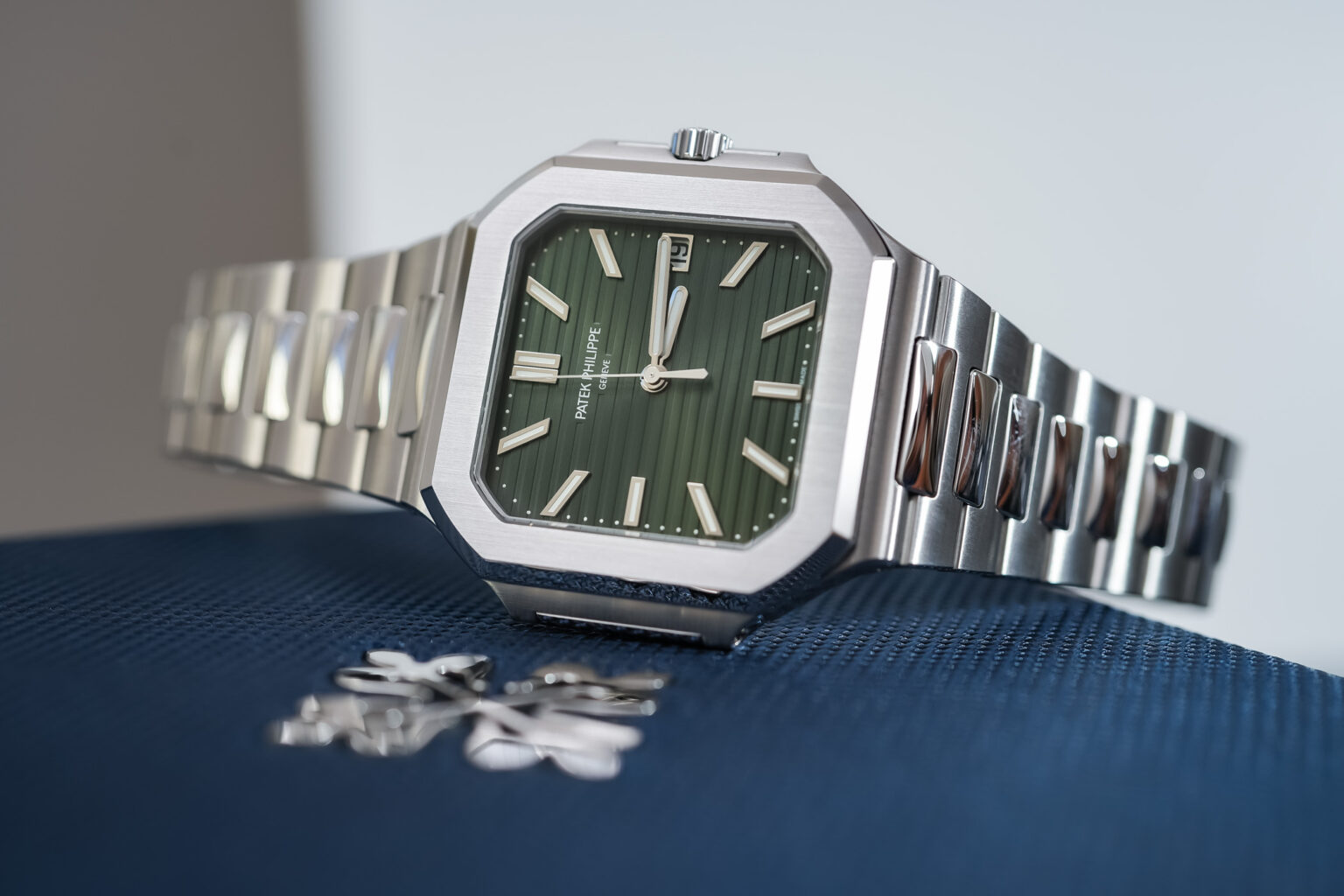 Hands-On: The All-New Patek Philippe Cubitus Collection