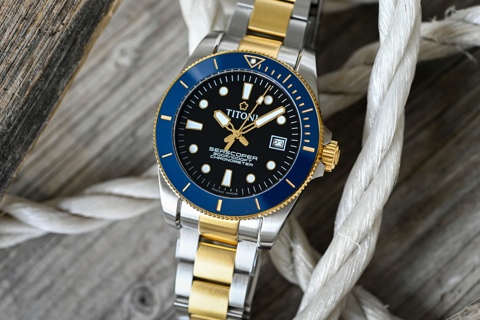 First Look: The Eye-Catching Two-Tone Titoni Seascoper 300 Bicolor