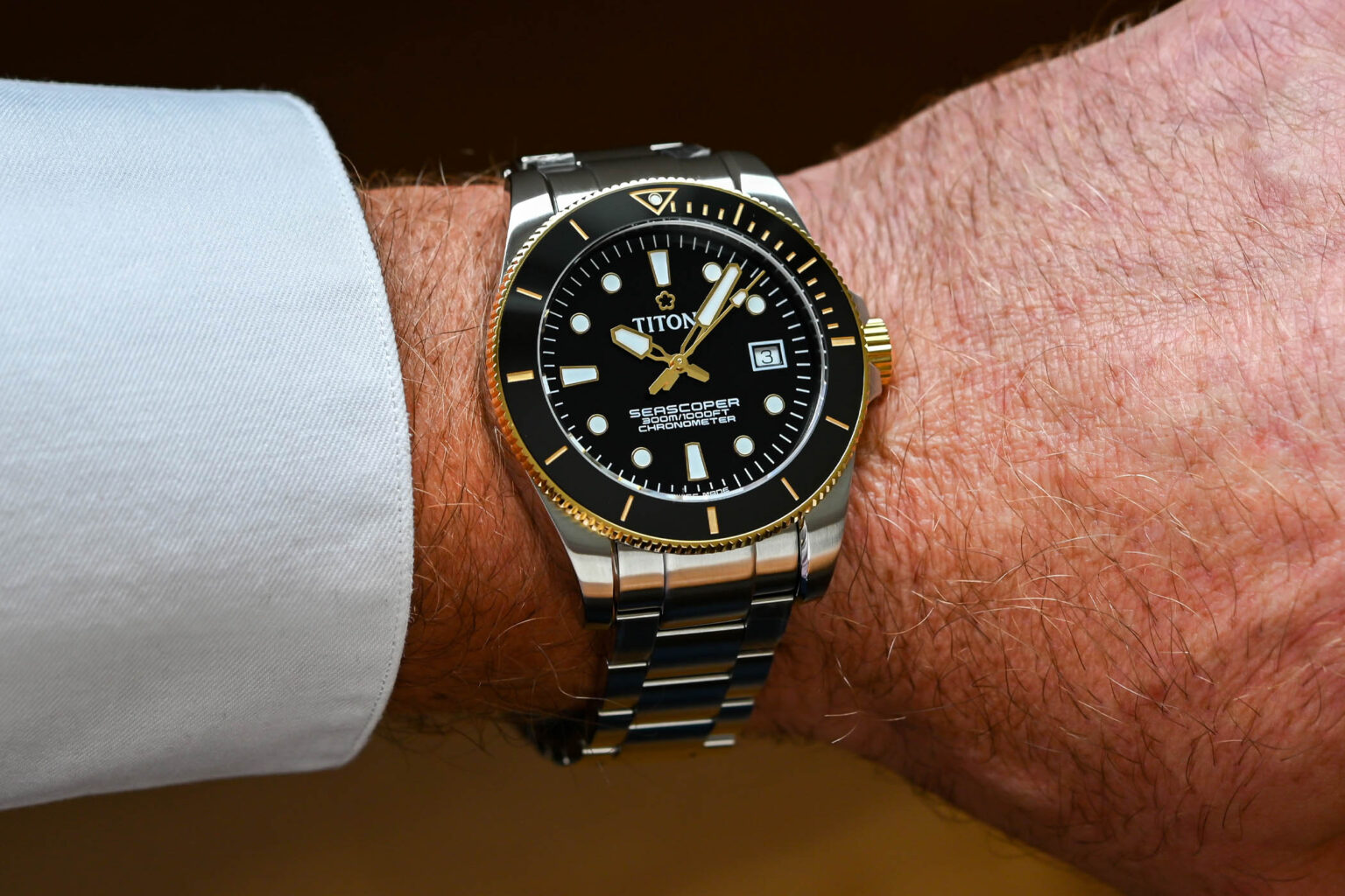 First Look: The Eye-Catching Two-Tone Titoni Seascoper 300 Bicolor