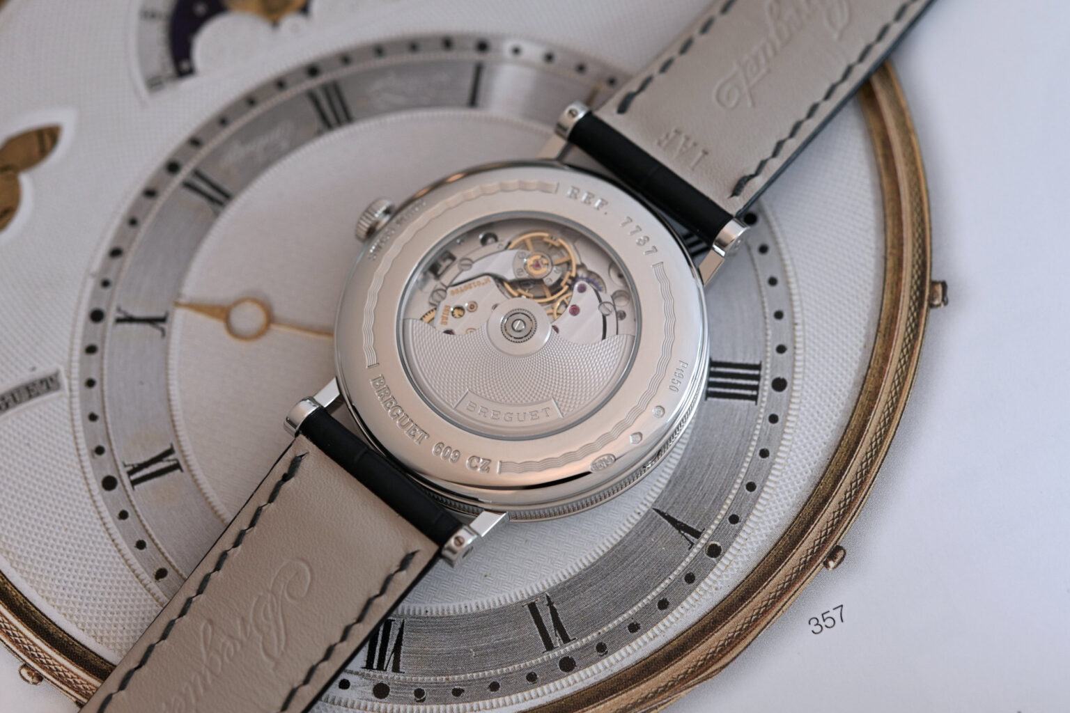 Hands-on: The Wonderful Breguet Classique 7787 Moonphase
