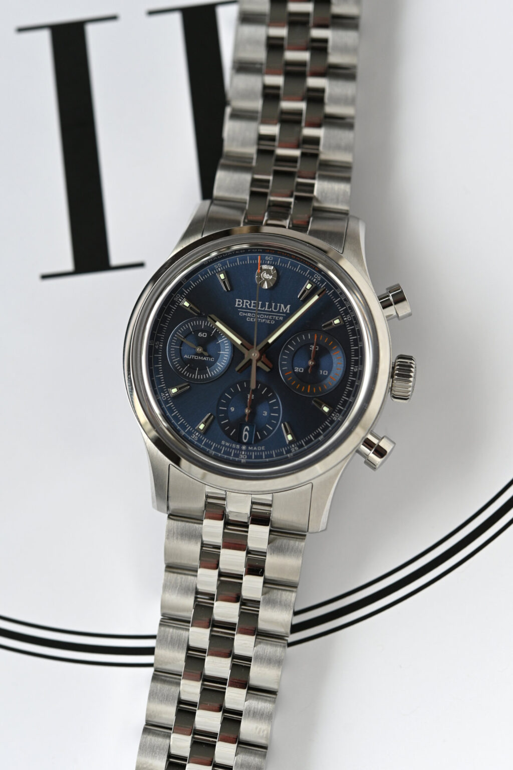 First Look: The Brellum Duobox 39mm Chronometer LE