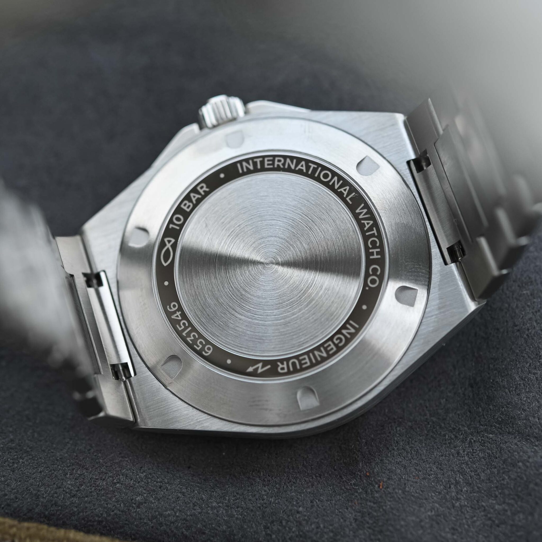 First Look: The IWC Ingenieur Automatic 40 Gets a Classic Blue dial