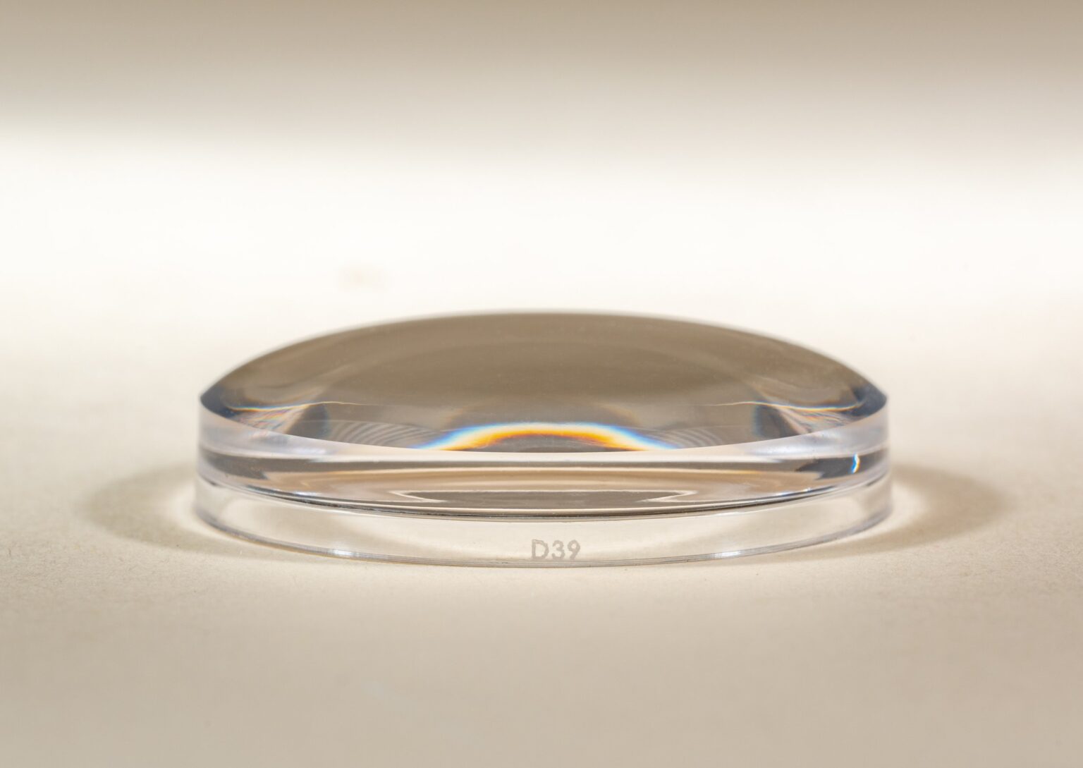 A Comprehensive Guide to Watch Crystals - History, Types, Advantages ...