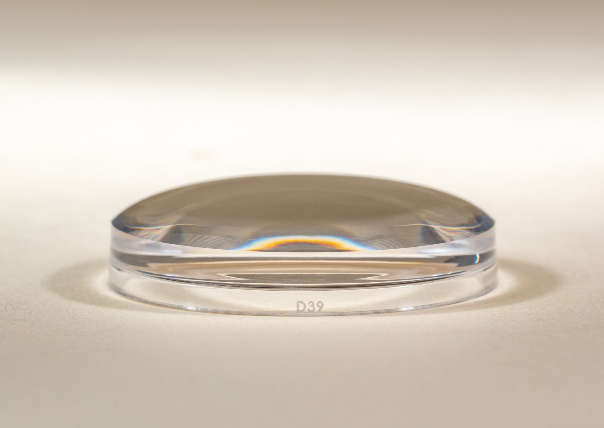 A Comprehensive Guide to Watch Crystals - History, Types, Advantages ...