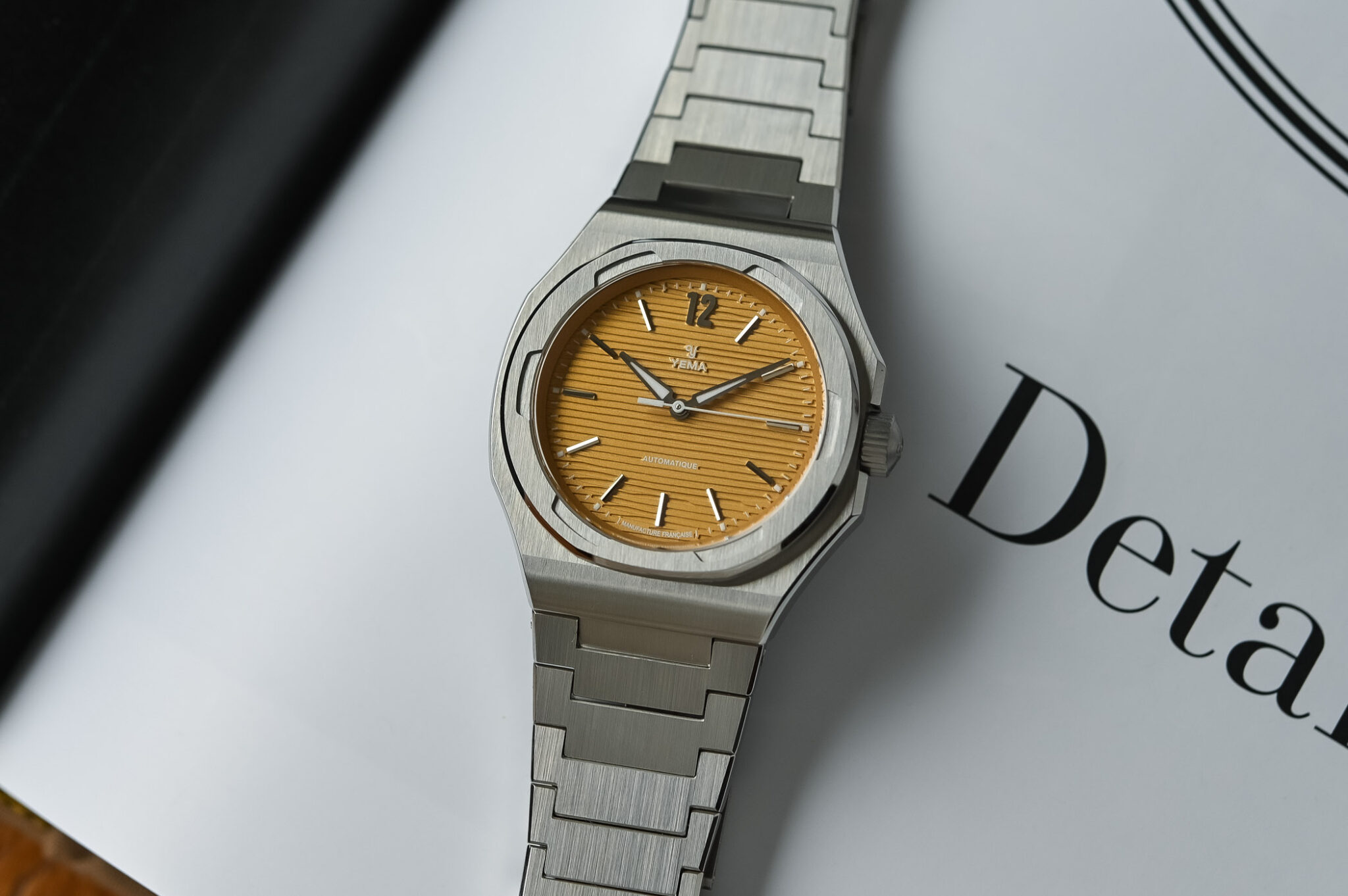 First-Look: The new Yema Wristmaster Slim CMM.20 Micro-Rotor